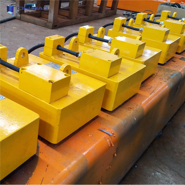 Telescopic Beam Sheet Metal Magnetic Lifter 600kg With Clamps