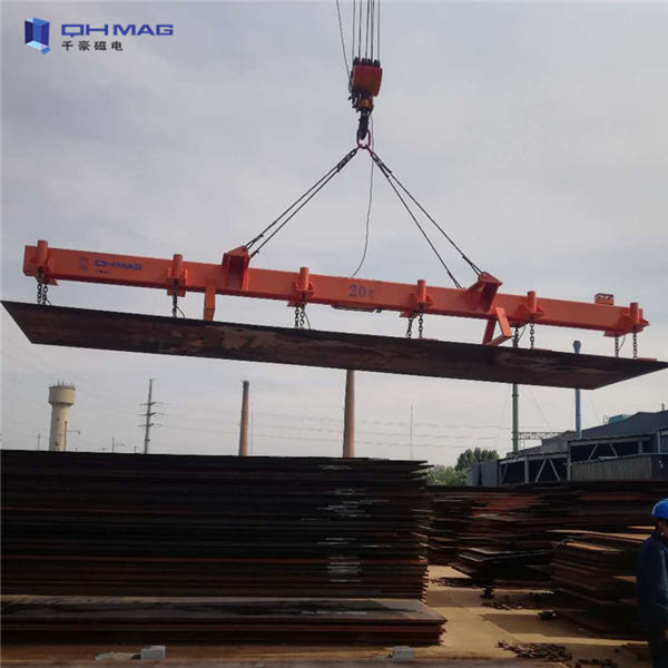Telescopic Beam Sheet Metal Magnetic Lifter 600kg With Clamps